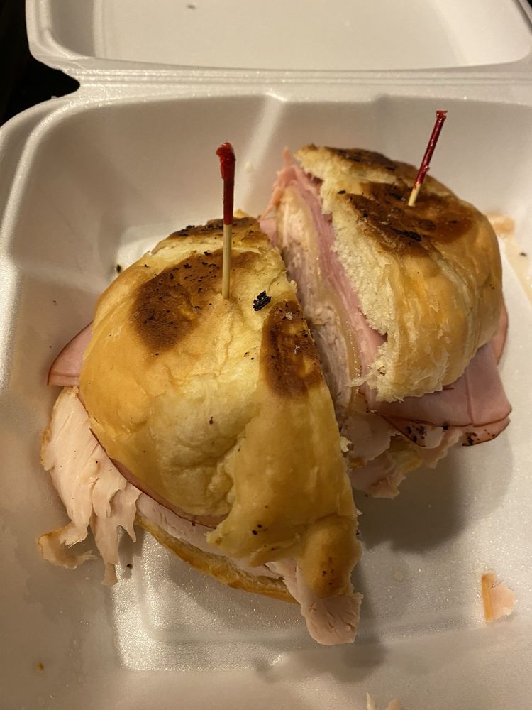 MACADO’S - Updated July 2025 - 52 Photos & 75 Reviews - 800 E ...