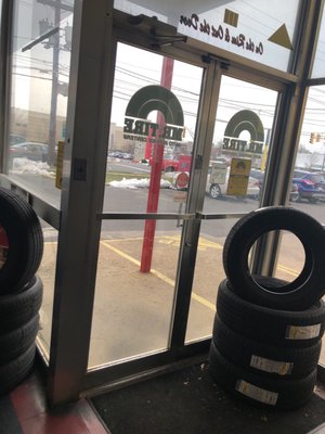 MR. TIRE AUTO SERVICE CENTERS - Updated January 2026 - 30 Photos & 75 ...