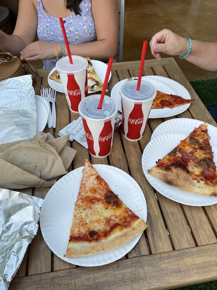 SLICES - Updated July 2024 - 94 Photos & 177 Reviews - 21001 N Tatum ...