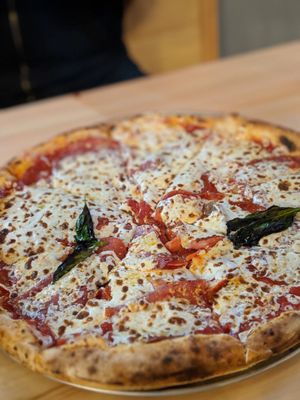 FIRED UP PIZZA - 155 Photos & 93 Reviews - 1050 Edgewood Ave S ...