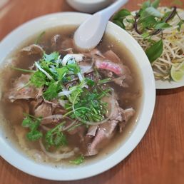 PHO VAUGHAN - Updated January 2026 - 101 Photos & 71 Reviews - 9421 ...