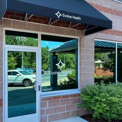 EVOLVE HEALTH - Updated December 2025 - 14 Photos - 6400 SE Lake Rd ...