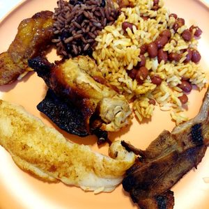 THE CUBAN AROUND THE CORNER - Updated May 2025 - 84 Photos & 36 Reviews ...