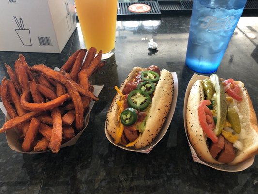 D’S SIX PACK & DOGS - 14 Reviews - 4608 William Penn Hwy, Murrysville ...