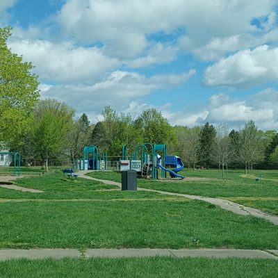 THATCHER PARK - Updated January 2026 - 32 Photos - 4649 W Vermont St ...