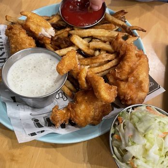 LONG BEACH FISH GRILL - Updated June 2024 - 87 Photos & 42 Reviews ...