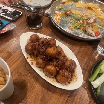 BATCH GASTROPUB - Updated January 2026 - 1726 Photos & 1530 Reviews ...