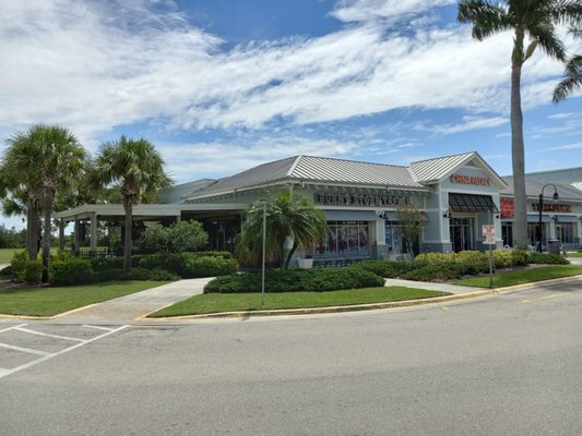 BURNT STORE TAVERN - Updated December 2025 - 24 Photos & 40 Reviews ...