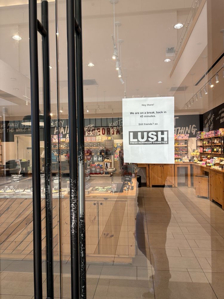LUSH - Updated October 2025 - 27 Photos & 52 Reviews - 1071 Santa Rosa ...