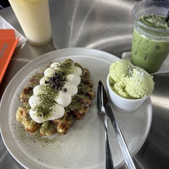 CAFE UPPER - Updated April 2024 - 308 Photos & 114 Reviews - 300 S ...