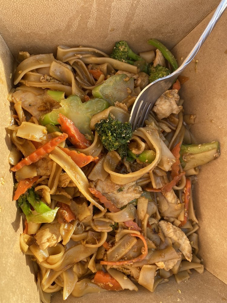 SOPA THAI CUISINE - 177 Photos & 294 Reviews - 720 Plumas St, Yuba City ...