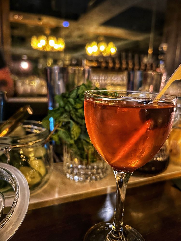 D16 - Updated December 2025 - 11 Photos & 10 Reviews - 955 Boylston St ...