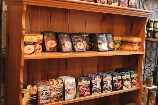 I B NUTS - Updated October 2024 - 18 Photos - 200 Elm St, Washington ...