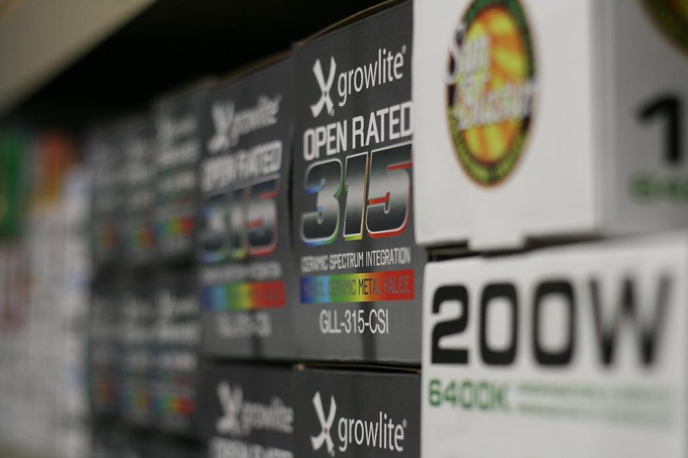 GARDEN EFFECTS - Updated July 2025 - 46 Photos - 200 2288 No 5 Road ...