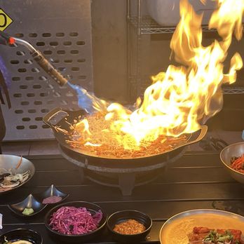 MUN PATIO - Updated October 2024 - 168 Photos & 66 Reviews - 3519 W 6th ...