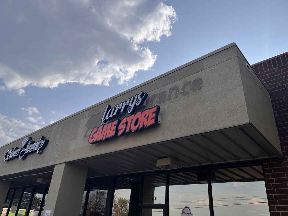 LARRY’S GAME STORE - Updated December 2025 - 11 Photos - 113 S Mur-Len ...