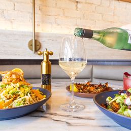 BREWCO SOCIAL - Updated January 2026 - 225 Photos & 84 Reviews - 124 ...