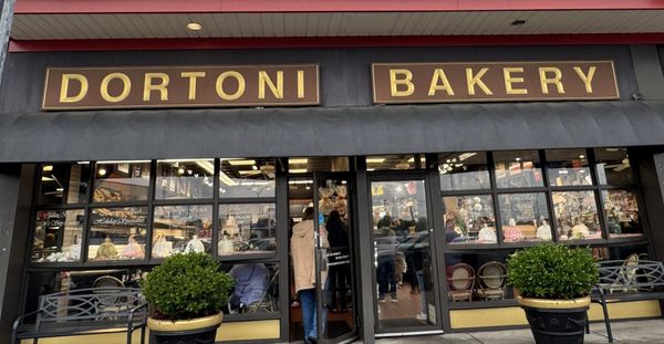 DORTONI BAKERY - Updated October 2025 - 920 Photos & 755 Reviews - 3264 ...