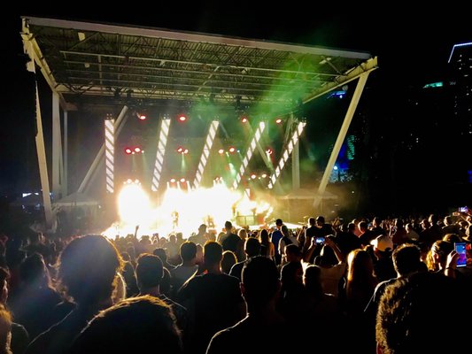 FPL SOLAR AMPHITHEATER AT BAYFRONT PARK - Music Venues - Concert Venues ...