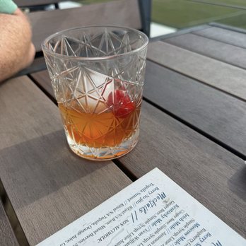 PIER 6 ROOFTOP BAR & RESTAURANT - Updated October 2025 - 84 Photos & 61 ...