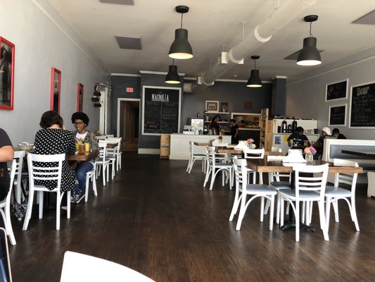 THE MAGNOLIA - 90 Photos & 127 Reviews - Breakfast & Brunch - 705 St ...