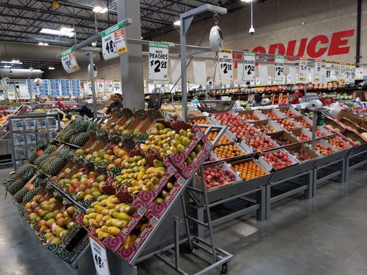 WINCO FOODS - Updated January 2026 - 198 Photos & 172 Reviews - 2245 S ...