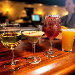 2520 TAVERN - Updated December 2025 - 362 Photos & 226 Reviews - 2520 ...