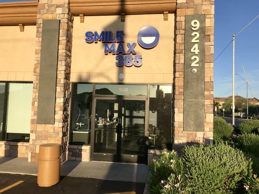 SMILE MAX 365 - Updated June 2026 - 72 Photos & 69 Reviews - 9242 N 7th ...