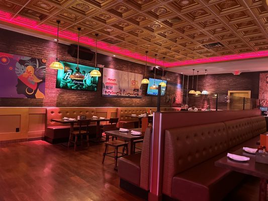 FAT JAY’S - Updated August 2025 - 46 Photos & 15 Reviews - 4945 Stelton ...