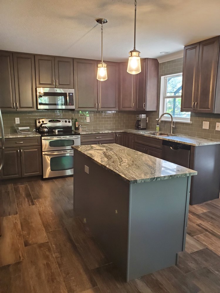 LARSON CONSTRUCTION MANAGEMENT - Updated September 2025 - 11 Photos ...