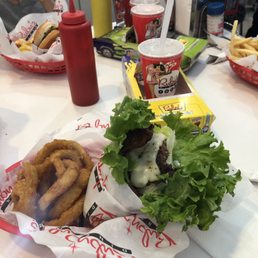 RUBY’S DINER - 532 Photos & 484 Reviews - 5630 Paseo Del Norte ...