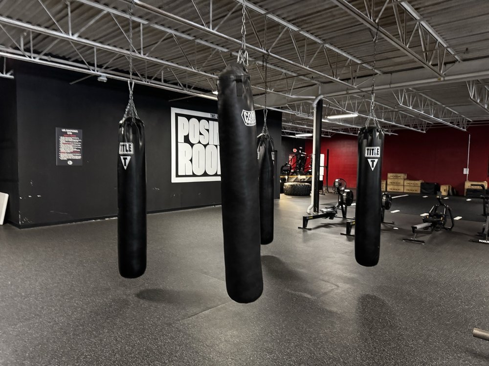 LOS CAMPEONES GYM - Updated January 2026 - 11 Photos - 155 Eaton St ...