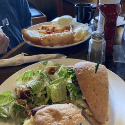 THE LOWER DECK - Updated December 2025 - 72 Photos & 133 Reviews - 1887 ...