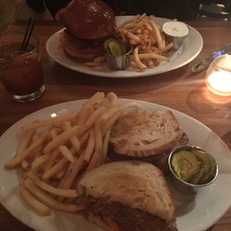 TEN MILE HOUSE - 282 Photos & 324 Reviews - 1700 Central St, Evanston ...