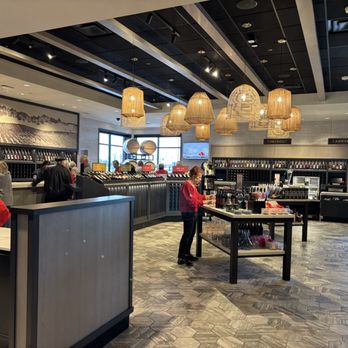 COOPER’S HAWK WINERY & RESTAURANT- KANSAS CITY - NORTHLAND, MO ...