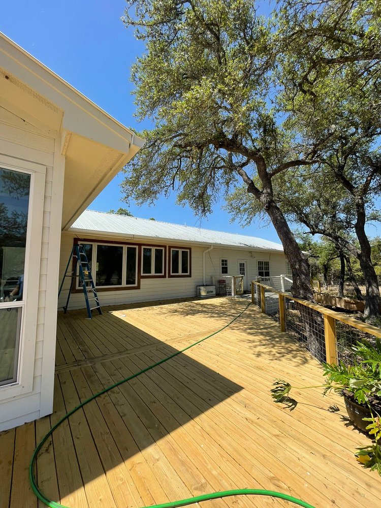 V&V SEAMLESS GUTTERS - Updated August 2025 - 11 Photos - Austin, Texas ...