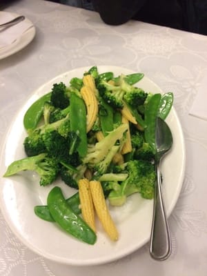 KAM HAN - Updated August 2024 - 14 Reviews - 103-12445 Lake Fraser ...