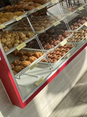 RAY’S DONUTS - 29 Reviews - Donuts - 245 Riverstone Pkwy, Canton, GA ...