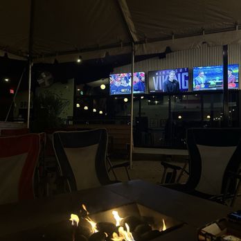 DAINTY DILLO - Updated December 2025 - 64 Photos & 37 Reviews - 3201 E ...