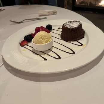 VALBELLA - Updated July 2025 - 167 Photos & 147 Reviews - 1309 E Putnam ...