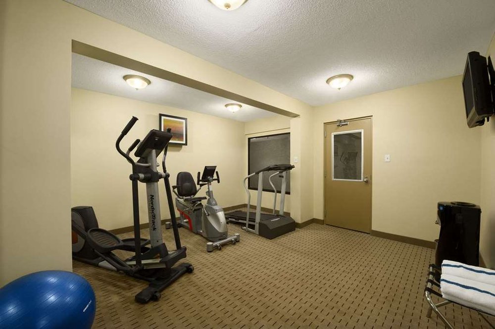 RAMADA BY WYNDHAM JORDAN/BEACON HARBOURSIDE RESORT - Updated January ...