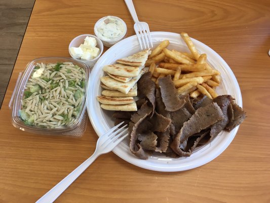 DIMITRIS GYRO GRILL - 31 Photos & 82 Reviews - 267 Halstead Ave ...