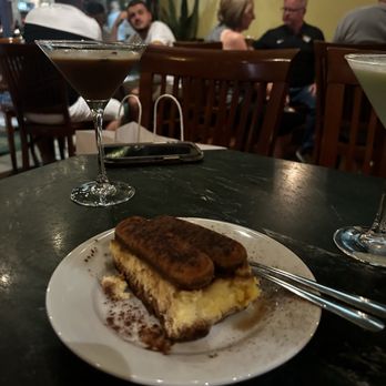 CAFFE PARADISO - Updated June 2024 - 287 Photos & 327 Reviews - 255 ...