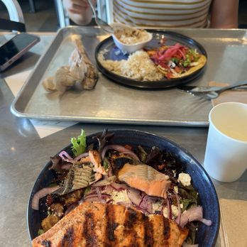 CALIFORNIA FISH GRILL - Updated November 2024 - 304 Photos & 174 ...