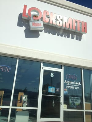 ALPINE LOCK - Updated October 2025 - 38 Reviews - 3250 Retail Dr ...