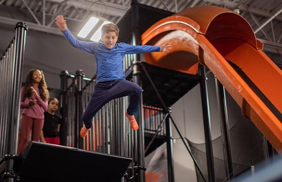 SKY ZONE TRAMPOLINE PARK - Updated December 2025 - 77 Photos & 28 Reviews - 2990 NE Hogan Dr ...