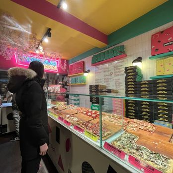 UNREGULAR PIZZA - Updated August 2024 - 578 Photos & 292 Reviews - 135 ...