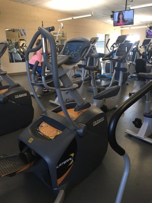 BASIN RECREATION FIELDHOUSE - Updated September 2025 - 17 Reviews ...