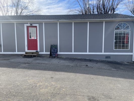 THE RED ROOM - Updated September 2025 - 12 Photos - 5425 Village Rd ...