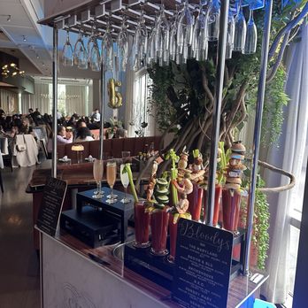 THE HALSTON - Updated May 2025 - 113 Photos & 55 Reviews - 400 ...